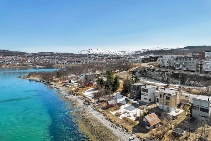 Seafront Apartment - Tromsø