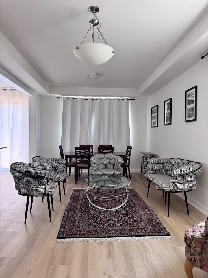 Brand-new 4 Br Home - Barrie