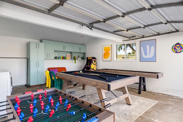 Experience Your Central Games Oasis: Disney,beach! - Huntington Beach, CA