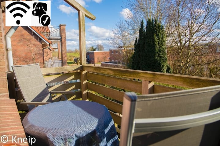 Fewo Für 2+1 Mit Südbalkon - Gern Mit Hund : ) - Wangerland