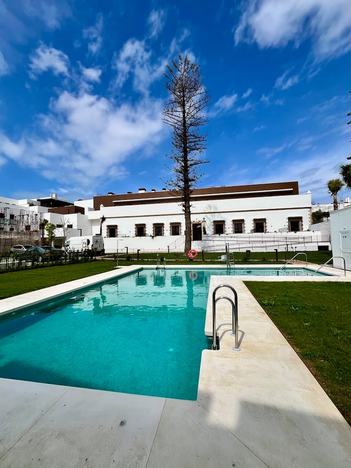 Gatu Palacio Winthuyssen (Mayores De 25 Años) - El Puerto de Santa María