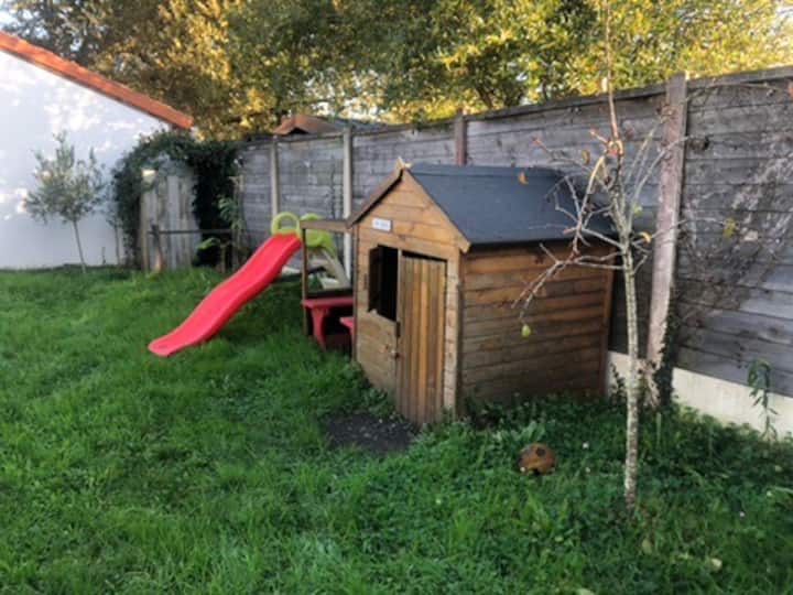 Notre Petite Maison Familiale à Pessac - Pessac