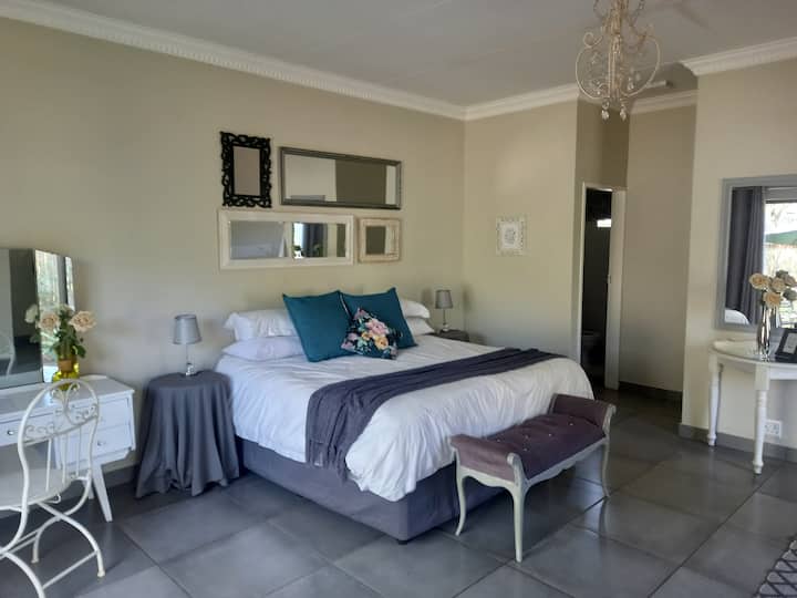 La Merveille Suite In Lovely Garden Setting - Roodeplaat