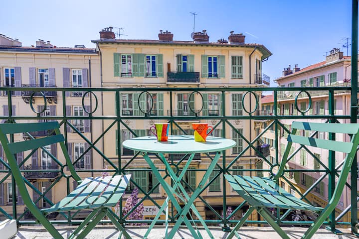 à Coté De La Plage/ac/wifi - Nice