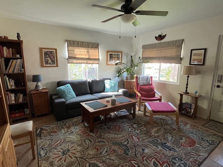 Tempe Comfy & Clean Home: 1/2 Mile To Downtown/asu - Tempe, AZ