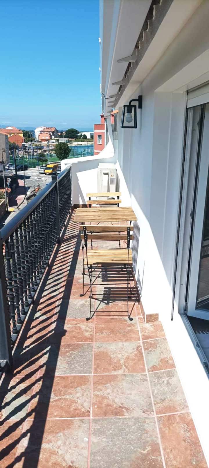 Luminoso Apartamento Moderno. - O Grove