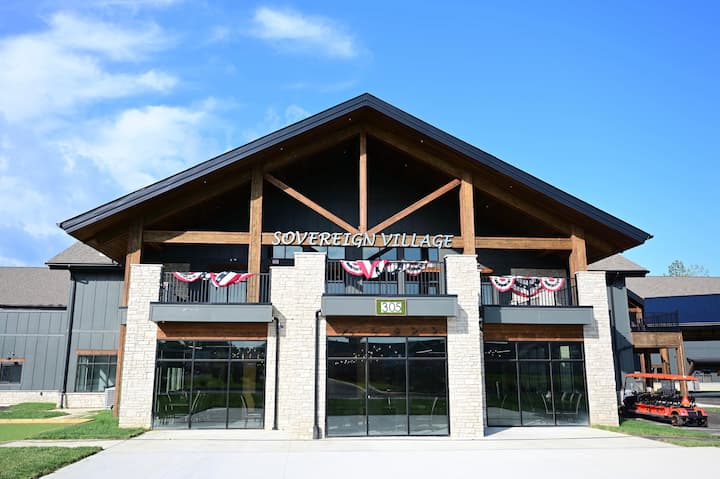 Sovereign Village Villa 301 2br - Choctaw Lake, OH