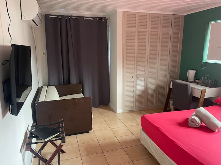 Kamer Met Eigen Badkamer - Curaçao