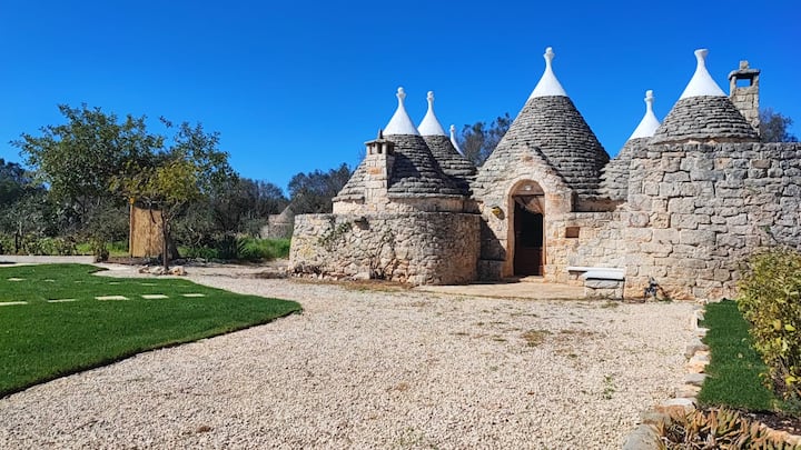 Trullo Amalia Con Piscina - Oria