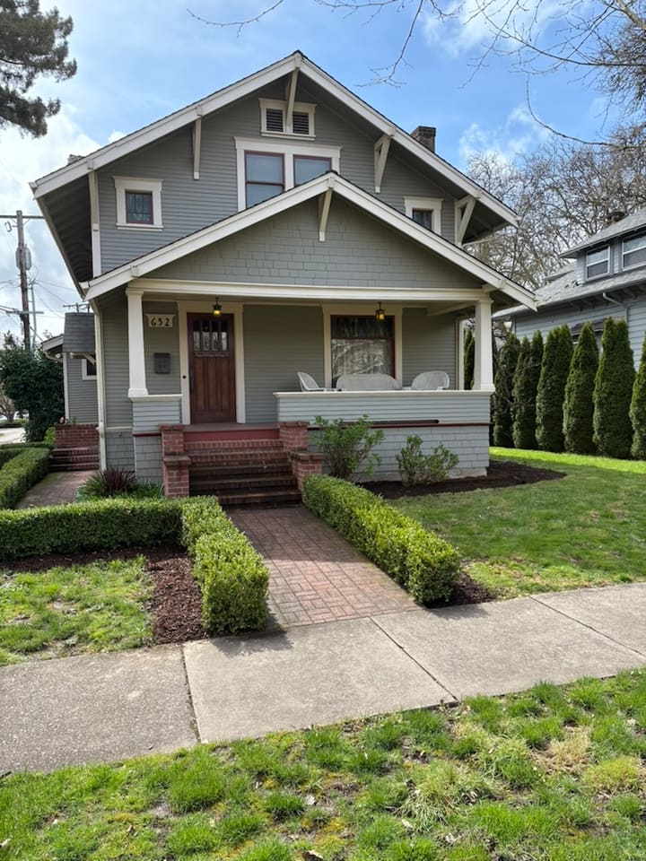 1920's Craftsman Bungalow - Corvallis, OR