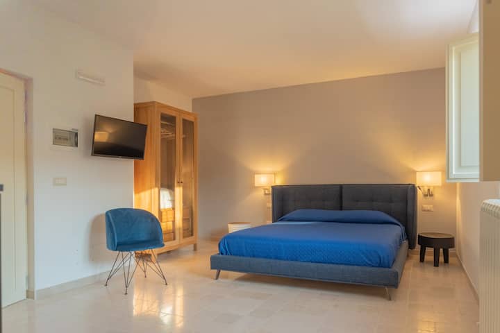 Deluxe Suite Near The Sassi Of Matera, Basilicata - Ginosa