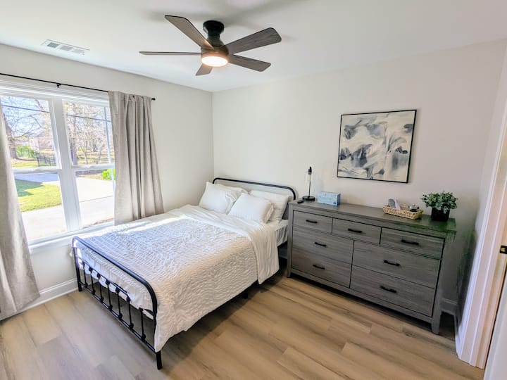 Private Bed & Bath Covington Ga - Covington, GA