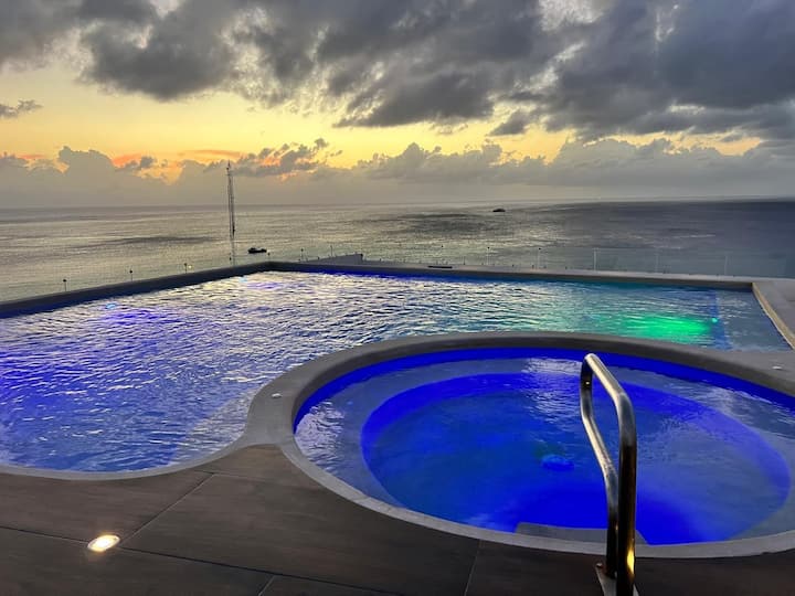 Studio Moderno En Edificio Frente Al Mar - Cozumel