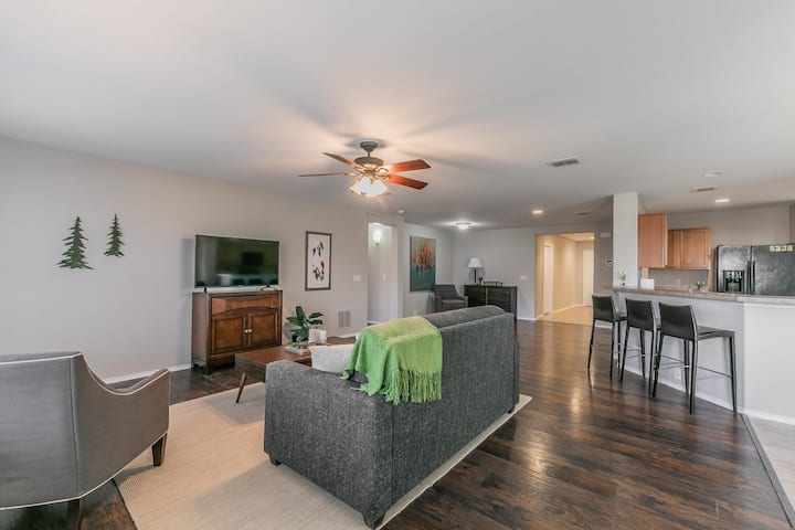 Comfy Warm 3br For Family & Friends North Fw! - Roanoke, TX