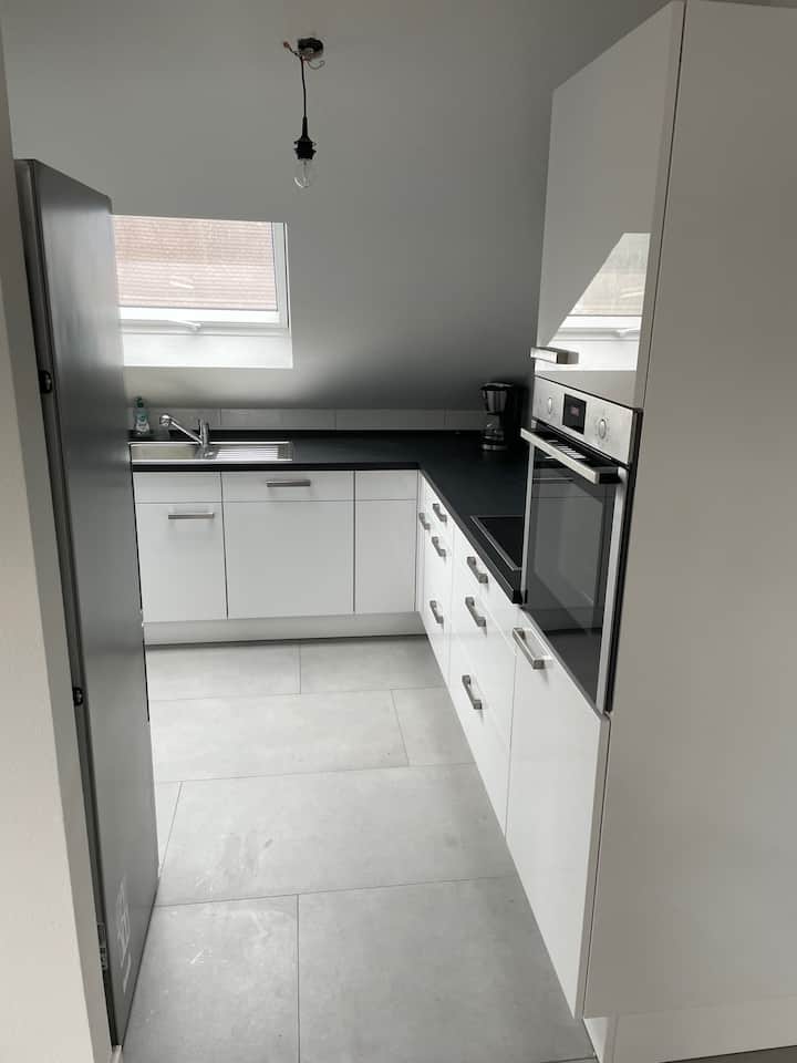 Super Anbindung Und Saniert - Weingarten