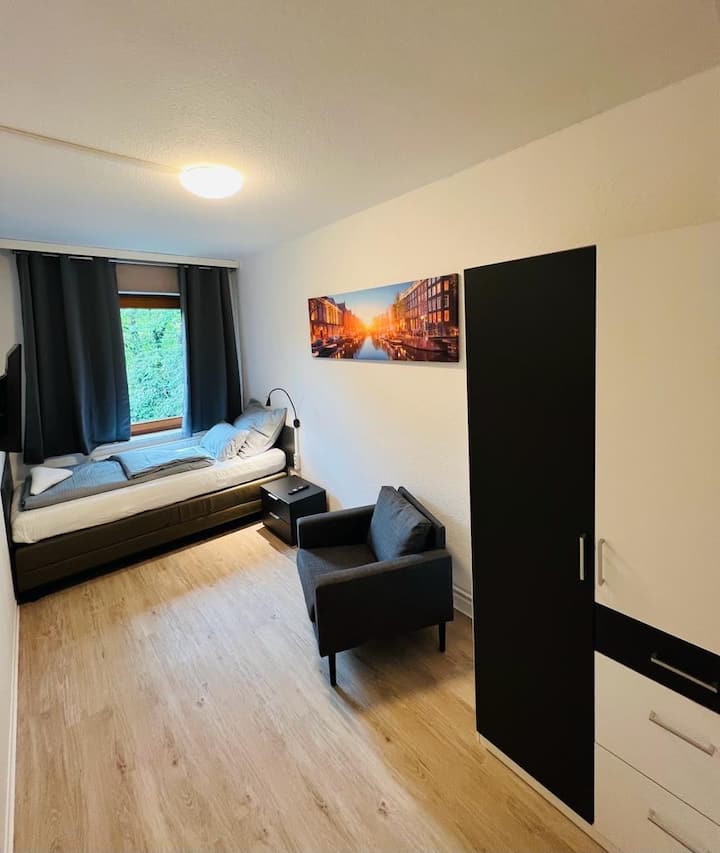 Große Wohnungen | 2 Bäder | Waschmaschine | Wlan - Hannover