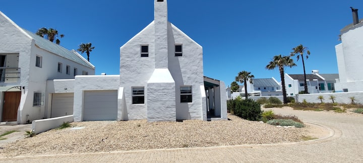 House Valenor - Saint Helena Bay