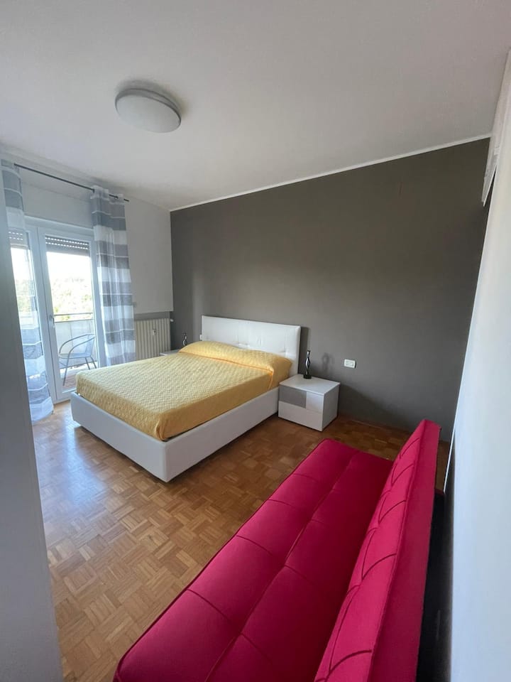 Carducci Chic Appartamento Con 2 Camere Monfalcone - Monfalcone