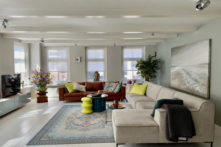 Stijlvol Huis Met Fijne Werkplek - Uitgeest