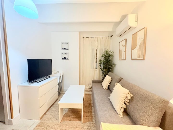 Loft Plaza Santa Ana Centro - Madrid