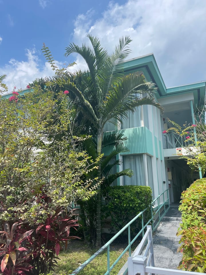Modern 2br Suite In South Beach - South Beach, FL