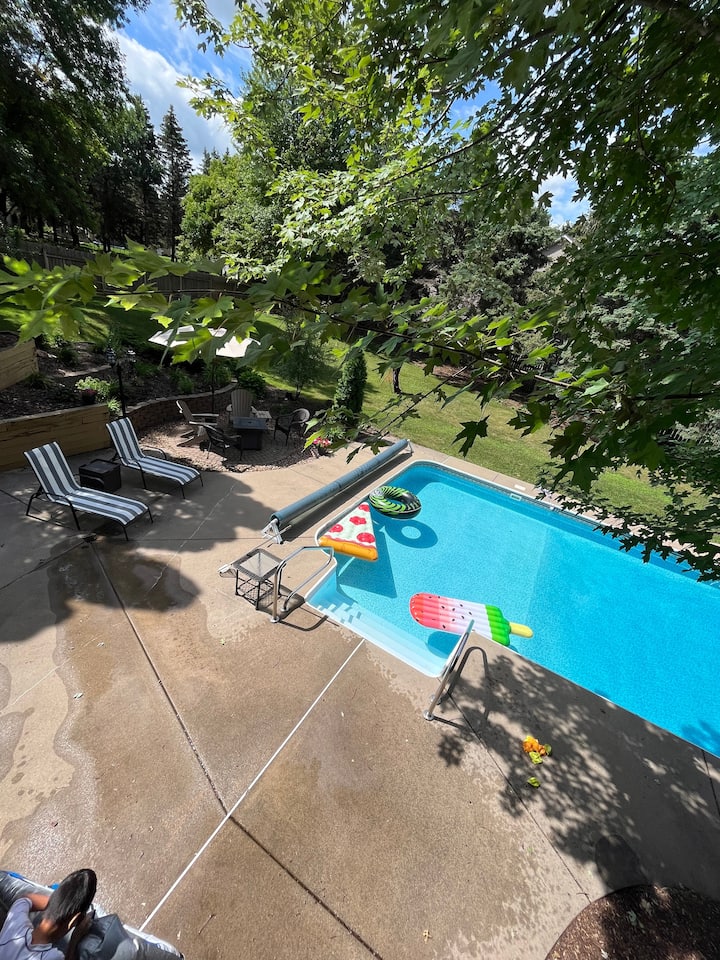 Fun In The Sun! 1 Bd 1 Ba & Pool - Minnesota