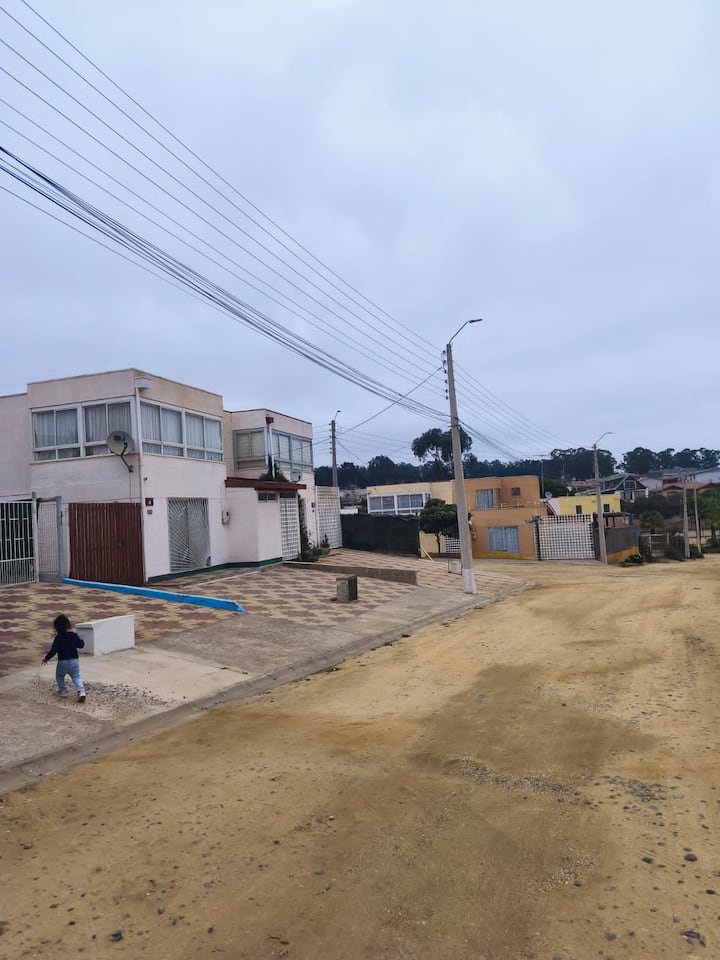 Casa Con Piscina En Condominio - Algarrobo