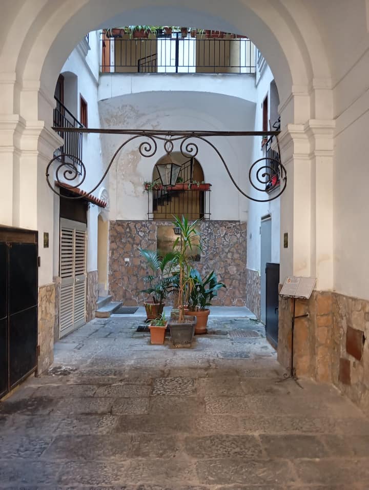 Eman's House - Gaeta