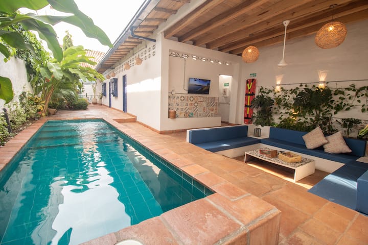 20% Off | Parqueadero | Marqués De Cáceres - Honda