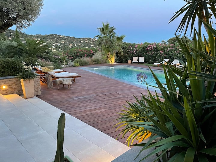 Appartement Dans Maison Moderne - La Croix-Valmer