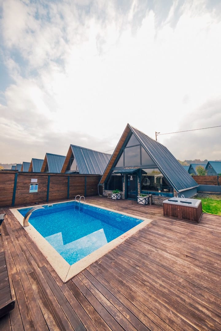 Club Armada | Jakuzili & Isıtmalı Havuz Seçenekli - Karasu