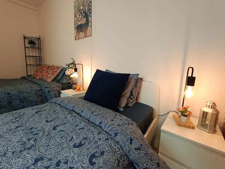 The Cozy Corner For Three - Barcelona