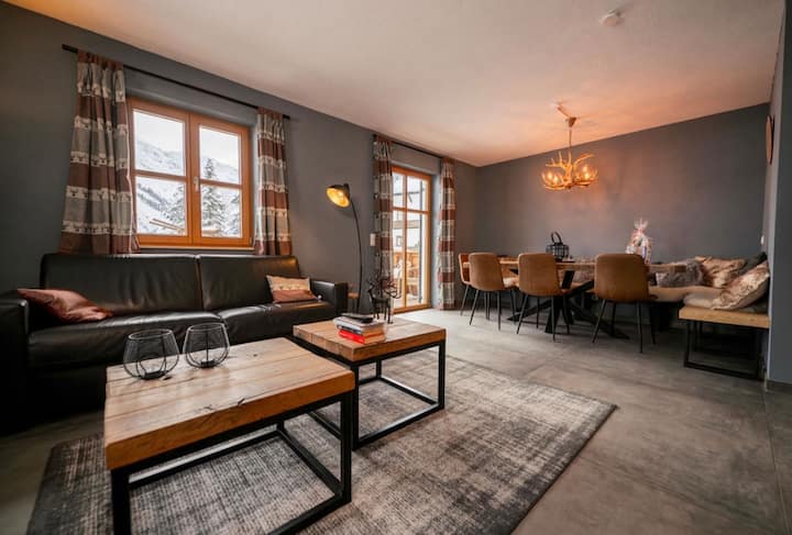 Premium Appartement Alpen Lilie, Chalet Zur Rose - Berwang