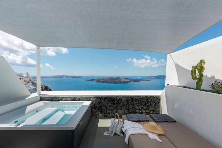 Thera Villas, Maisonette Indoor & Outdoor Hot Tub - Santorini
