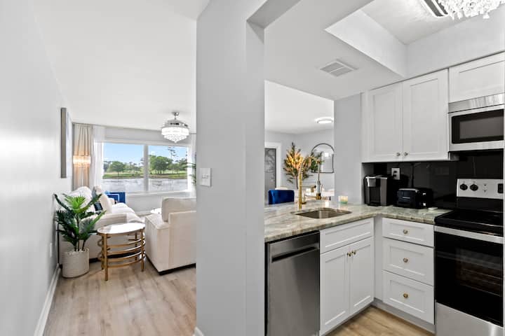 Glam Lux 1 Bdrm Dunes Pointe - Myrtle Beach, SC