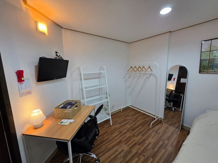 2u Room No.510(privateshowerroom.insidewindow) - Seoul