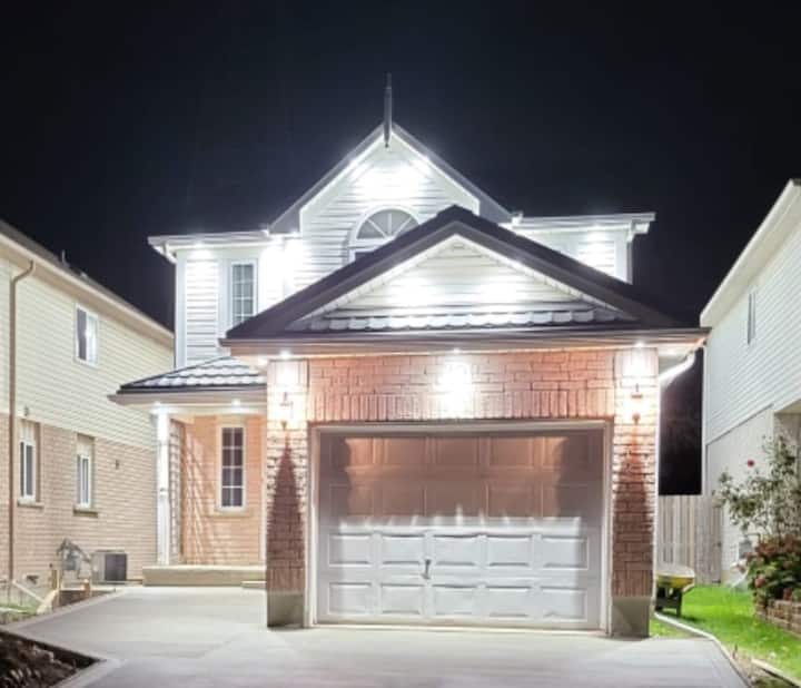 Separate Duplex Basement Unit - Waterloo