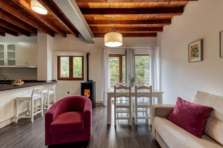 Apartamento Para 4 Personas Con Jacuzzi - Potes