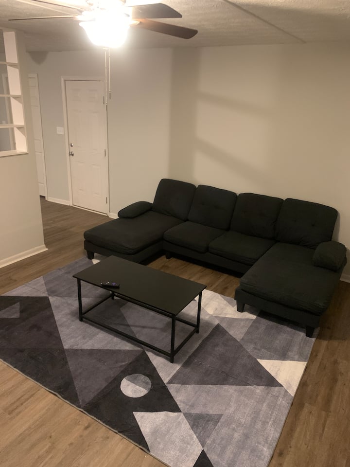 Comfy Quarters - Conyers, GA