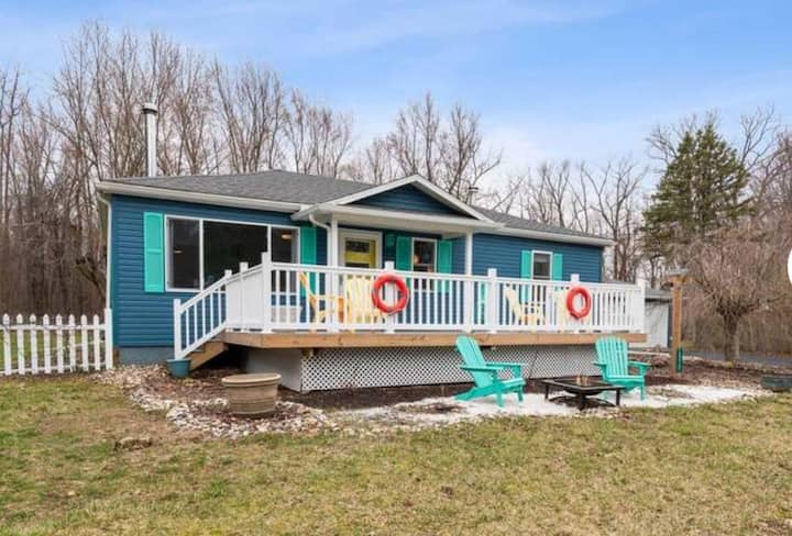 Woodsy Beach Escape - New Buffalo, MI