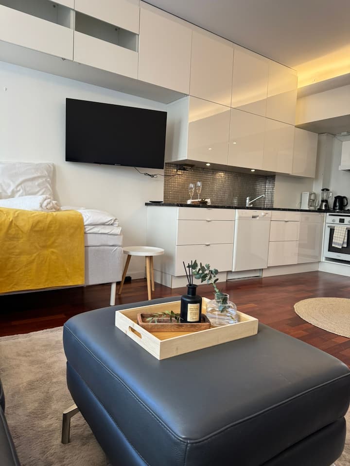 Stylish And Convenient Apartment With Sauna - Helsinki