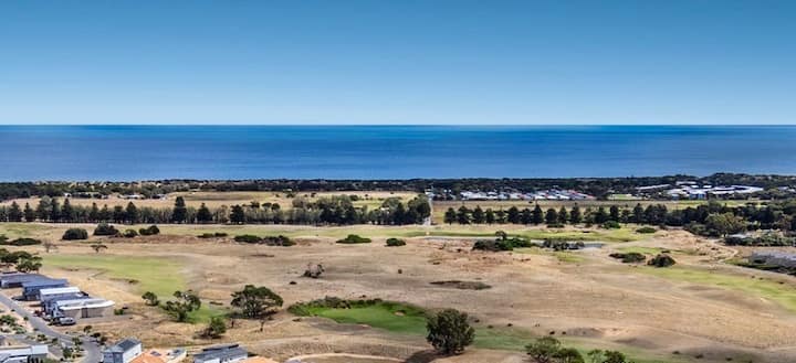 The Views On Birkdale - South Australia