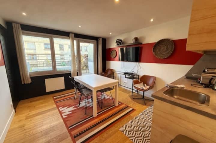 Issy 52 - ibis Styles Paris Porte de Versailles - Mairie d'Issy