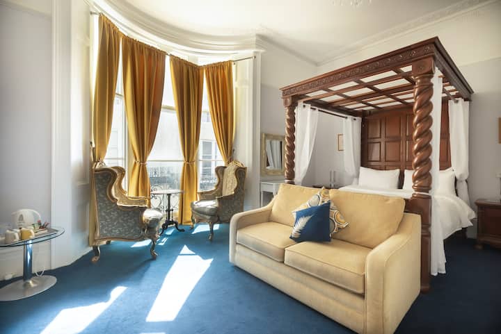 Innit Blue Sky 1 - King Ensuite - Kemptown