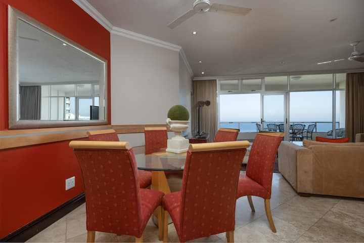 Oyster Quays 5th Floor 3 Bedroom - Umhlanga