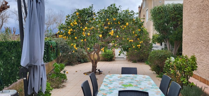 Jolie Studio A 100 M De La Plage - Borgo