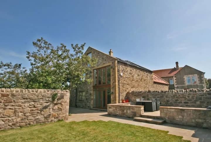 Alma House - Seahouses Retreat - Seahouses