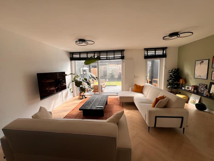 Luxury Stay In Eindhoven - Eindhoven