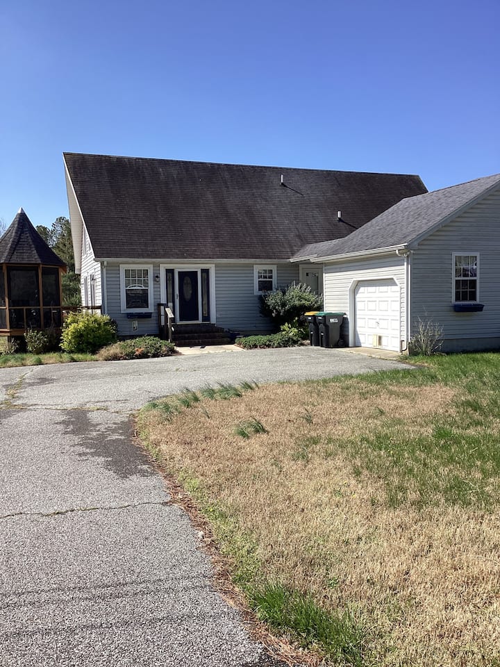 Family Fun Rehoboth Beach House - Rehoboth Beach, DE