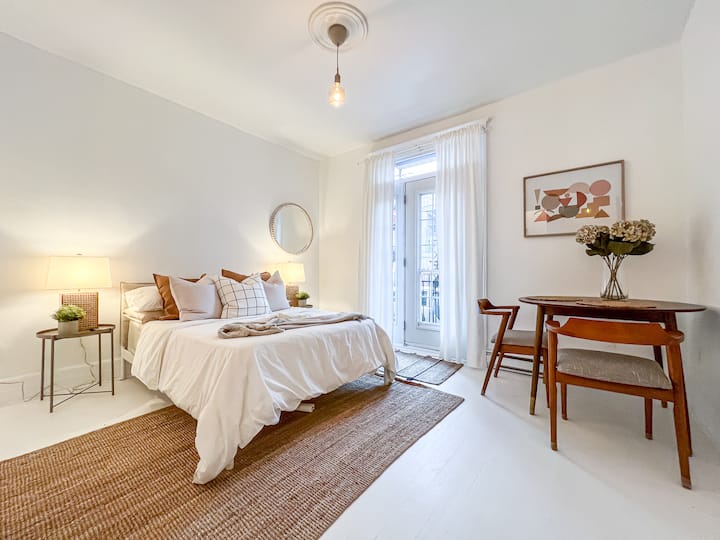 Charming Studio - Saint-denis - Montreal
